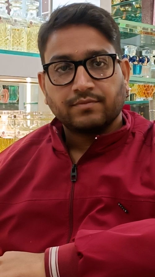 Akash Dabi, Owner at Shree Jee Sugandh, Nathdwara