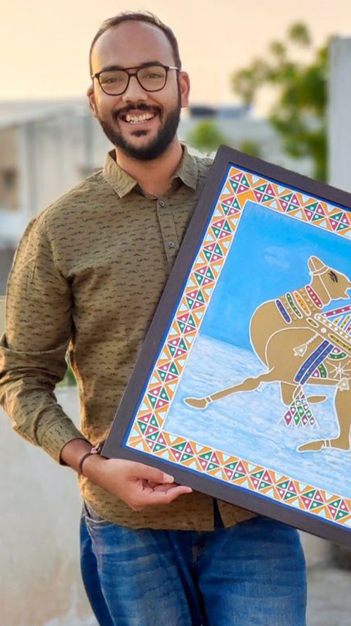 Vimal Shah, Lippan Art Artist & Owner at Mital Shah Mud Work, Bhuj-Kutch